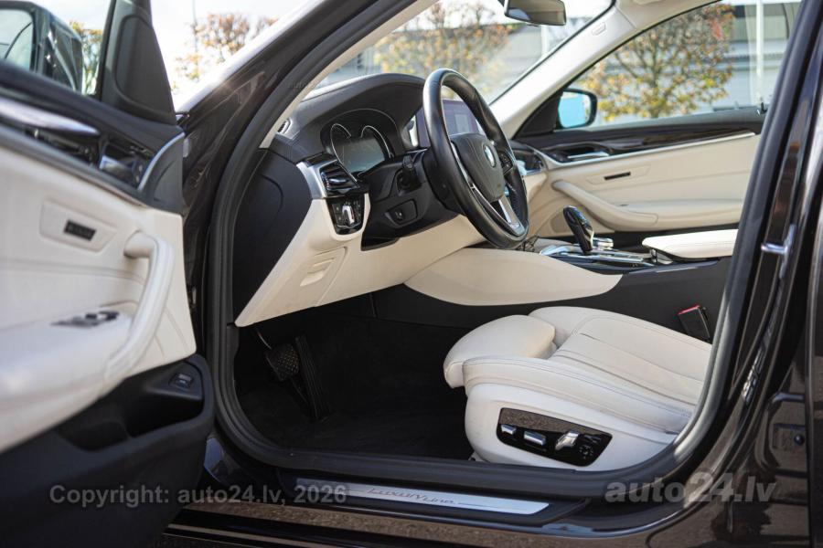 Brown BMW 5 Series 2017 in Tartu, with an engine capacity of 3.00 L and mileage of 125 thousand km for 24900 €, photo 21 on AUTOMOTO.COM.LV