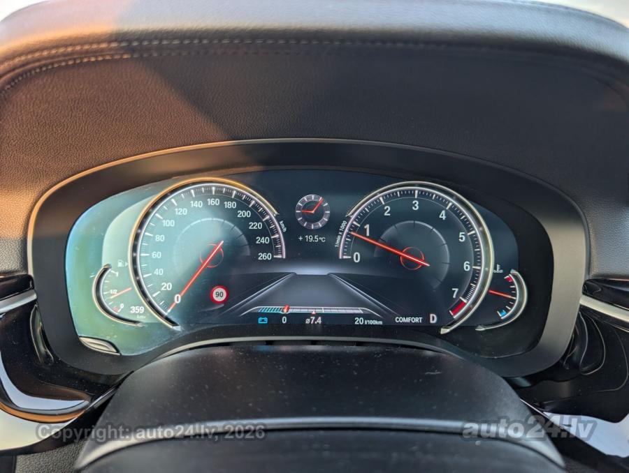 Brown BMW 5 Series 2017 in Tallinn, with an engine capacity of 2.00 L and mileage of 225 thousand km for 18999 €, photo 14 on AUTOMOTO.COM.LV