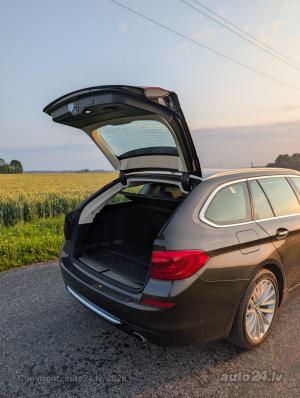 Brown BMW 5 Series 2017 in Tallinn, with an engine capacity of 2.00 L and mileage of 225 thousand km for 18999 €, photo 20 on AUTOMOTO.COM.LV