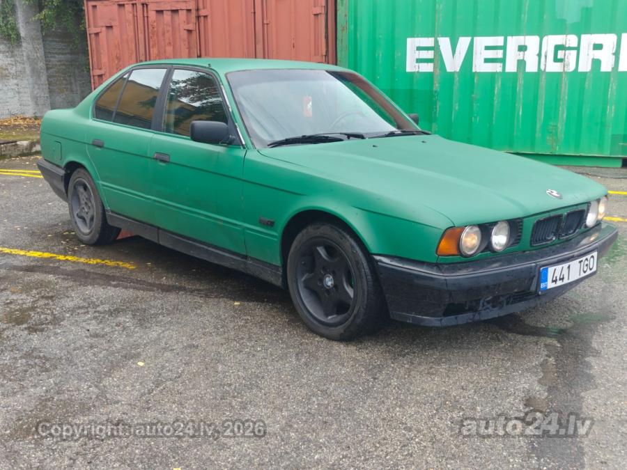 Зеленый БМВ 5 Серия 1993 в Таллин, объемом двигателя 2.50 л и пробегом 0 тыс. км за 2700 €, фото 3 на AUTOMOTO.COM.LV