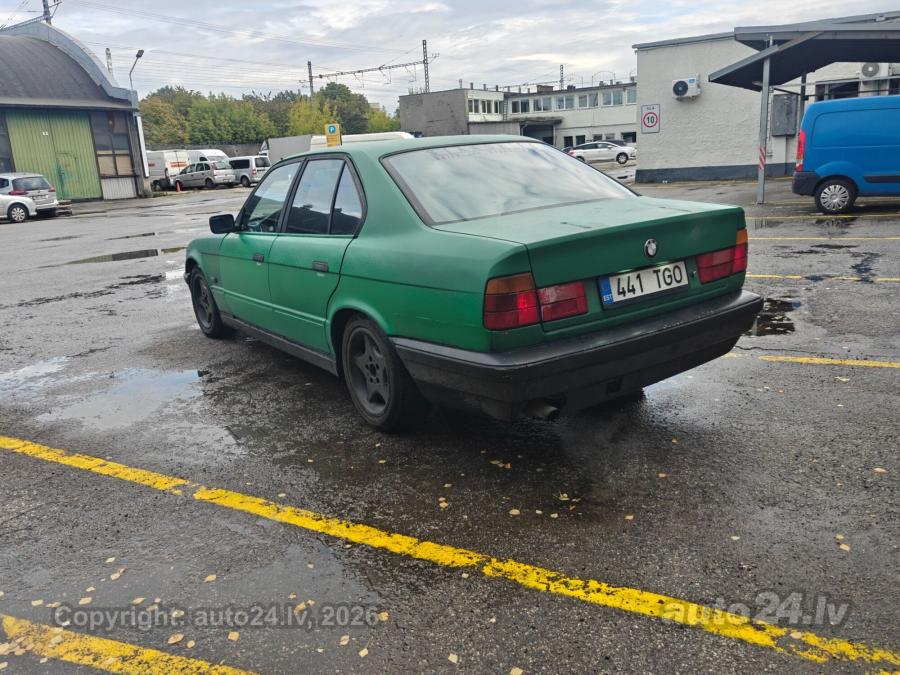 Зеленый БМВ 5 Серия 1993 в Таллин, объемом двигателя 2.50 л и пробегом 0 тыс. км за 2700 €, фото 5 на AUTOMOTO.COM.LV