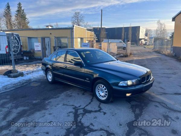 Zaļš BMW 5 Series 1998 Tallina, ar dzinēja tilpumu 2.50 L un nobraukumu 290 tūkst. km par 4000 €, foto 5 vietnē AUTOMOTO.COM.LV