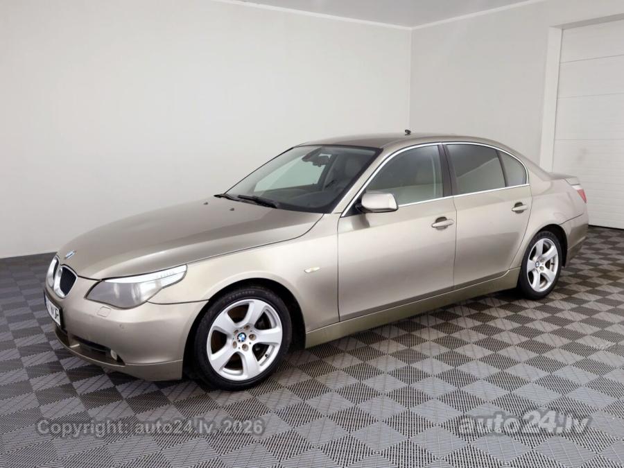 Zaļš BMW 5 Series 2003 Tallina, ar dzinēja tilpumu 2.20 L un nobraukumu 475 tūkst. km par 1799 €, foto 2 vietnē AUTOMOTO.COM.LV