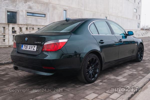 Zaļš BMW 5 Series 2004 Tallina, ar dzinēja tilpumu 2.20 L un nobraukumu 350 tūkst. km par 3100 €, foto 2 vietnē AUTOMOTO.COM.LV
