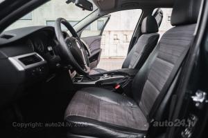 Zaļš BMW 5 Series 2004 Tallina, ar dzinēja tilpumu 2.20 L un nobraukumu 350 tūkst. km par 3100 €, foto 5 vietnē AUTOMOTO.COM.LV