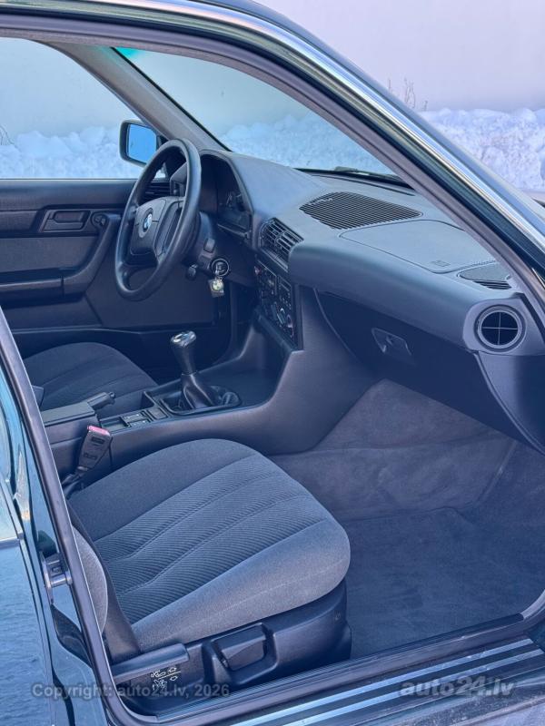 Zaļš BMW 5 Series 1995 Tallina, ar dzinēja tilpumu 2.50 L un nobraukumu 222 tūkst. km par 7888 €, foto 11 vietnē AUTOMOTO.COM.LV
