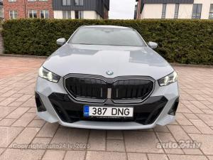 Pelēks BMW 5 Series 2024 Tallina, ar dzinēja tilpumu 2.00 L un nobraukumu 13 tūkst. km par 55500 €, foto 5 vietnē AUTOMOTO.COM.LV