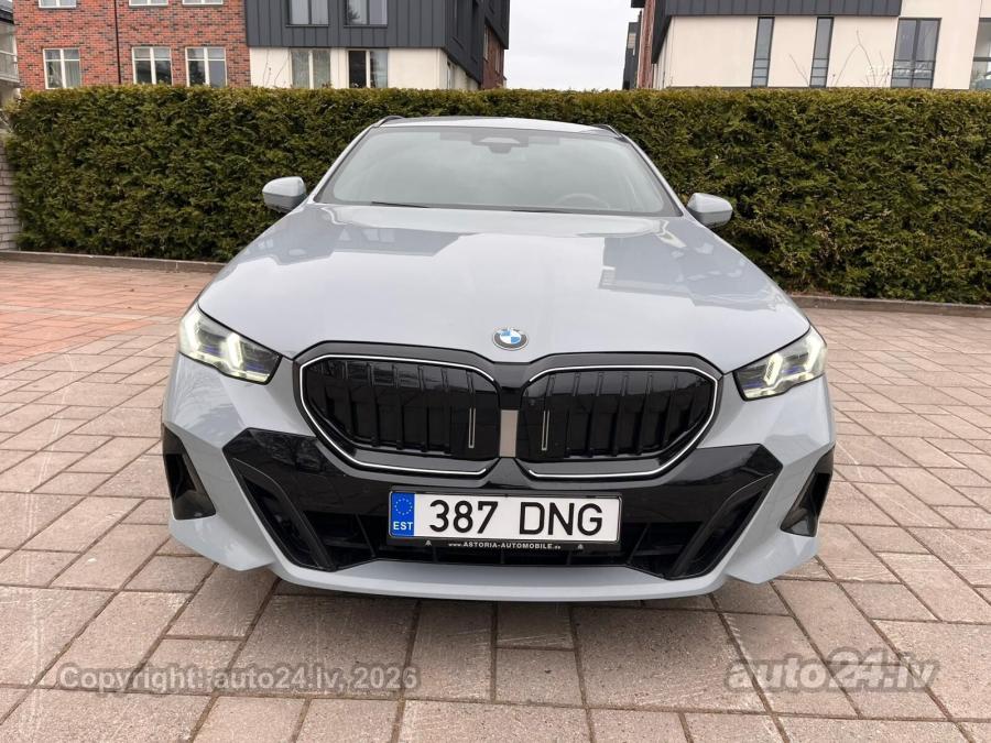 Pelēks BMW 5 Series 2024 Tallina, ar dzinēja tilpumu 2.00 L un nobraukumu 13 tūkst. km par 55500 €, foto 5 vietnē AUTOMOTO.COM.LV