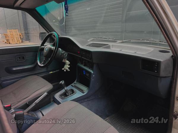 Grey BMW 5 Series 1985 in Tallinn, with an engine capacity of 2.40 L and mileage of 0 thousand km for 5600 €, photo 9 on AUTOMOTO.COM.LV
