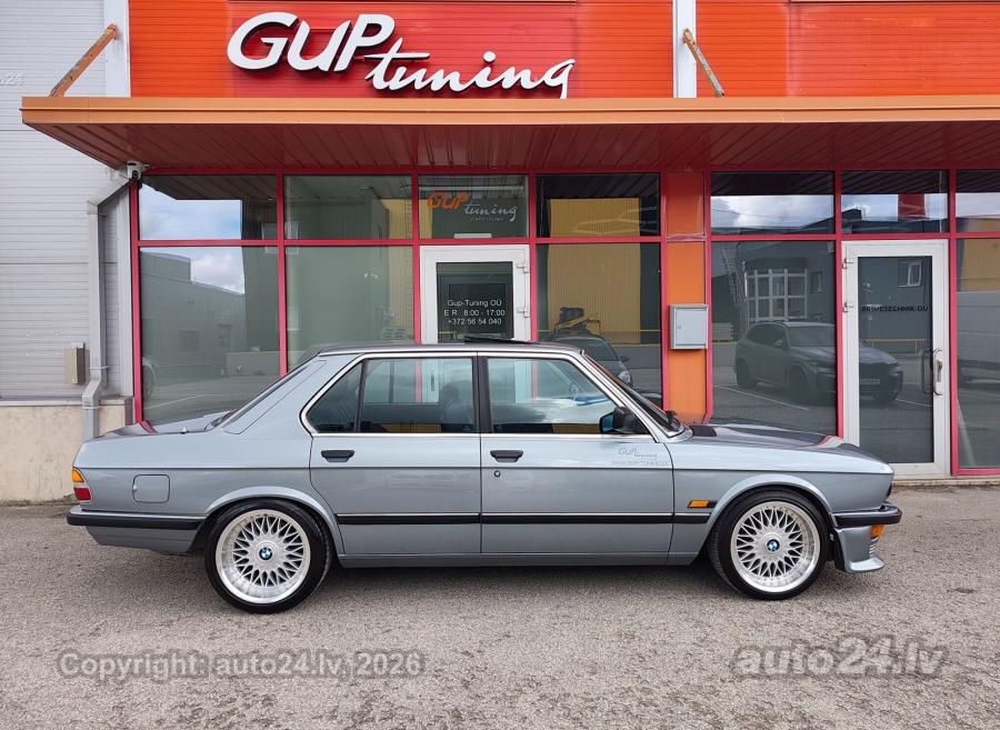 Pelēks BMW 5 Series 1987 Tallina, ar dzinēja tilpumu 2.70 L un nobraukumu 370 tūkst. km par 11900 €, foto 4 vietnē AUTOMOTO.COM.LV