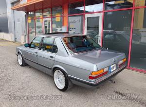 Pelēks BMW 5 Series 1987 Tallina, ar dzinēja tilpumu 2.70 L un nobraukumu 370 tūkst. km par 11900 €, foto 7 vietnē AUTOMOTO.COM.LV