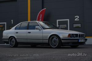 Pelēks BMW 5 Series 1992 Narva, ar dzinēja tilpumu 2.50 L un nobraukumu 330 tūkst. km par 9999 €, foto 5 vietnē AUTOMOTO.COM.LV
