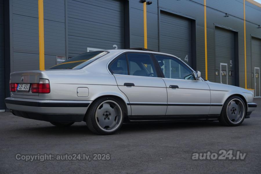 Pelēks BMW 5 Series 1992 Narva, ar dzinēja tilpumu 2.50 L un nobraukumu 330 tūkst. km par 9999 €, foto 9 vietnē AUTOMOTO.COM.LV