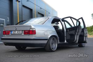 Pelēks BMW 5 Series 1992 Narva, ar dzinēja tilpumu 2.50 L un nobraukumu 330 tūkst. km par 9999 €, foto 10 vietnē AUTOMOTO.COM.LV