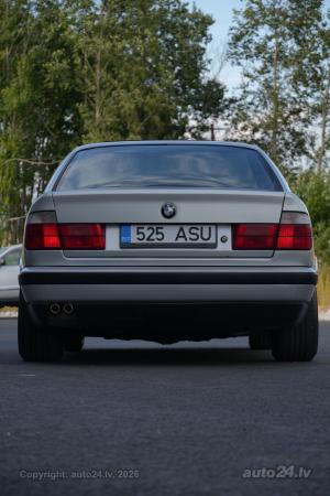 Pelēks BMW 5 Series 1992 Narva, ar dzinēja tilpumu 2.50 L un nobraukumu 330 tūkst. km par 9999 €, foto 13 vietnē AUTOMOTO.COM.LV