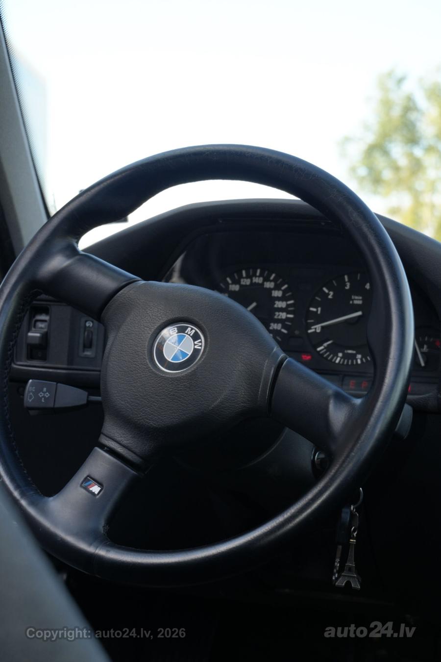 Pelēks BMW 5 Series 1992 Narva, ar dzinēja tilpumu 2.50 L un nobraukumu 330 tūkst. km par 9999 €, foto 21 vietnē AUTOMOTO.COM.LV