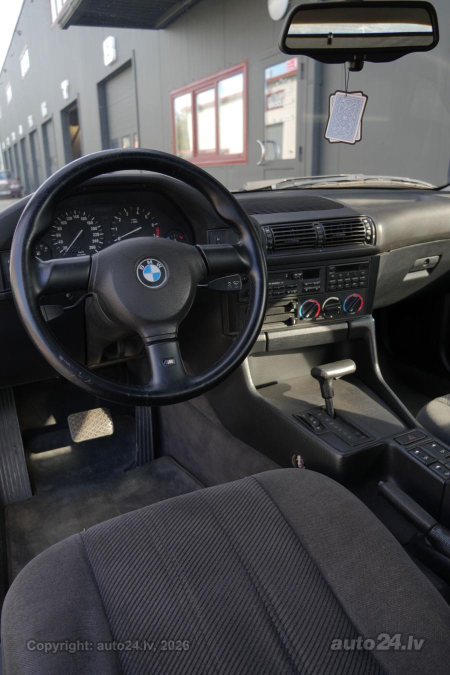 Pelēks BMW 5 Series 1992 Narva, ar dzinēja tilpumu 2.50 L un nobraukumu 330 tūkst. km par 9999 €, foto 23 vietnē AUTOMOTO.COM.LV