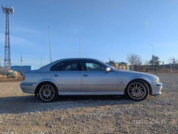Grey BMW 5 Series 1996 in Tallinn, with an engine capacity of 2.80 L and mileage of 0 thousand km for 3500 €, photo 3 on AUTOMOTO.COM.LV