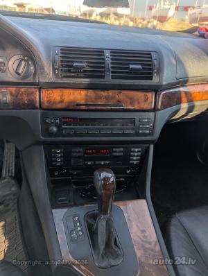 Pelēks BMW 5 Series 1996 Tallina, ar dzinēja tilpumu 2.80 L un nobraukumu 0 tūkst. km par 3500 €, foto 9 vietnē AUTOMOTO.COM.LV