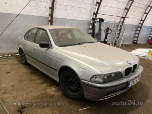 Pelēks BMW 5 Series 1999 Tallina, ar dzinēja tilpumu 2.90 L un nobraukumu 388 tūkst. km par 999 €, foto  vietnē AUTOMOTO.COM.LV