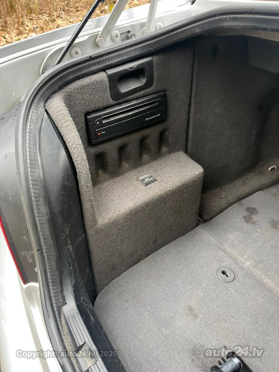 Grey BMW 5 Series 1999 in Tallinn, with an engine capacity of 2.90 L and mileage of 300 thousand km for 5000 €, photo 15 on AUTOMOTO.COM.LV