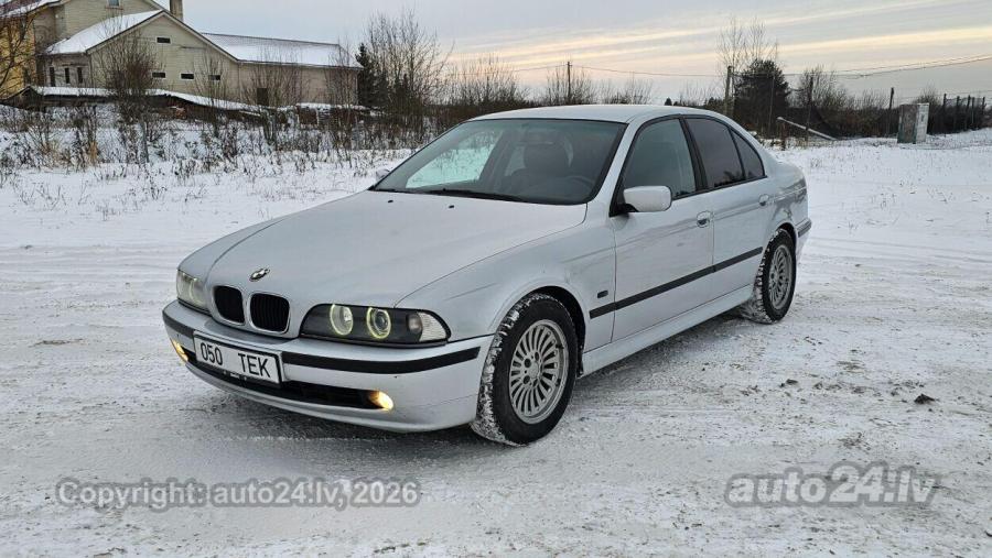 Grey BMW 5 Series 2000 in Tartu, with an engine capacity of 2.20 L and mileage of 303 thousand km for 1950 €, photo 1 on AUTOMOTO.COM.LV