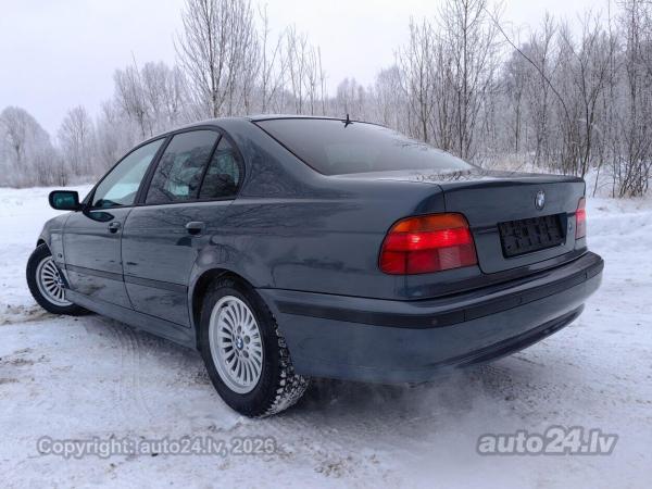 Grey BMW 5 Series 2000 in Tartu, with an engine capacity of 3.00 L and mileage of 274 thousand km for 6190 €, photo 4 on AUTOMOTO.COM.LV