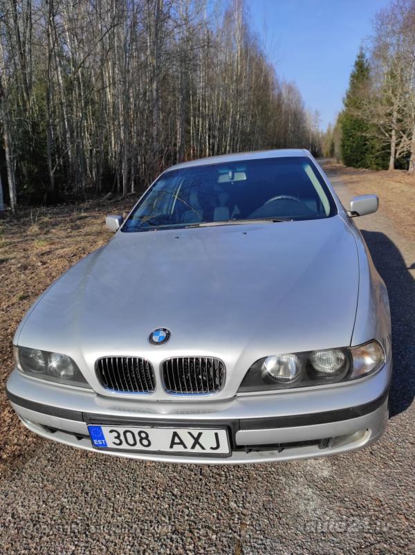 Pelēks BMW 5 Series 2001 Veru, ar dzinēja tilpumu 2.90 L un nobraukumu 398 tūkst. km par 2800 €, foto 3 vietnē AUTOMOTO.COM.LV