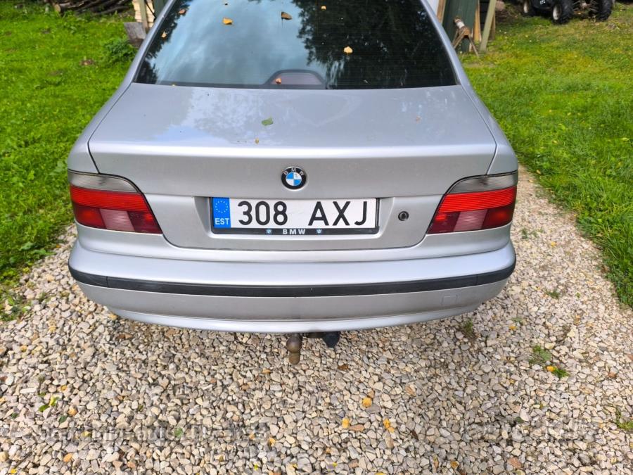 Grey BMW 5 Series 2001 in Tallinn, with an engine capacity of 2.90 L and mileage of 391 thousand km for 2300 €, photo 8 on AUTOMOTO.COM.LV