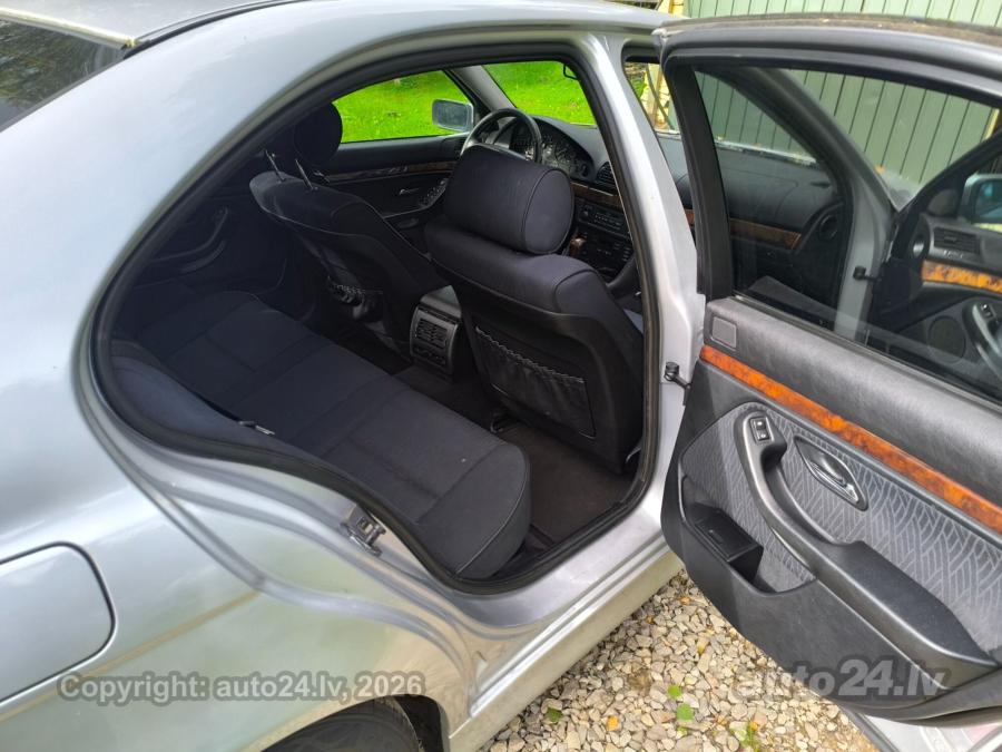 Grey BMW 5 Series 2001 in Tallinn, with an engine capacity of 2.90 L and mileage of 391 thousand km for 2300 €, photo 19 on AUTOMOTO.COM.LV