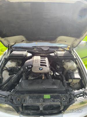 Grey BMW 5 Series 2001 in Tallinn, with an engine capacity of 2.90 L and mileage of 391 thousand km for 2300 €, photo 32 on AUTOMOTO.COM.LV