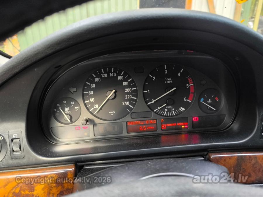 Grey BMW 5 Series 2001 in Tallinn, with an engine capacity of 2.90 L and mileage of 391 thousand km for 2300 €, photo 36 on AUTOMOTO.COM.LV