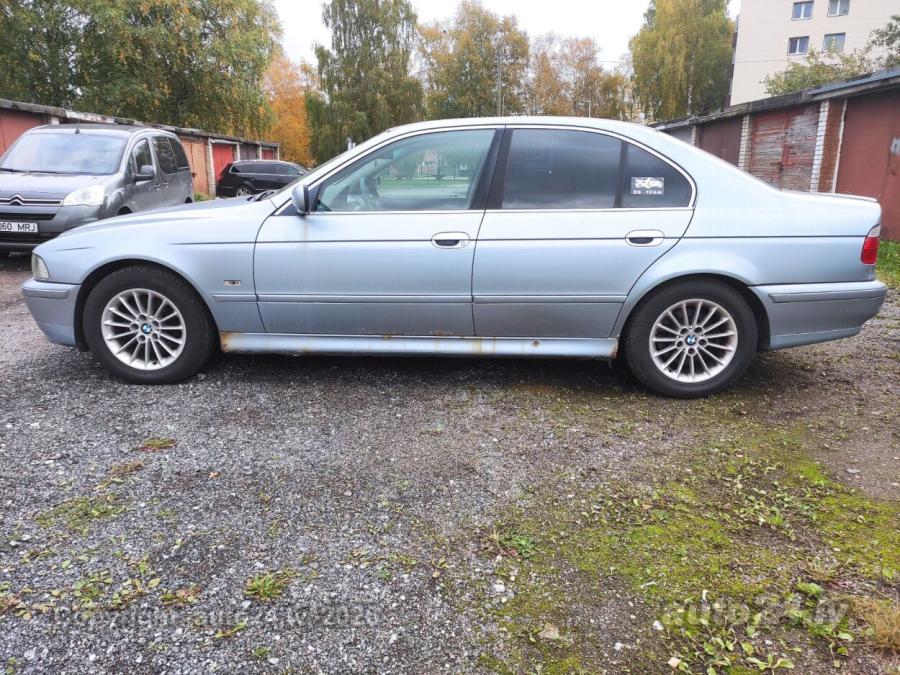Grey BMW 5 Series 2002 in Tallinn, with an engine capacity of 2.90 L and mileage of 314 thousand km for 1499 €, photo 3 on AUTOMOTO.COM.LV