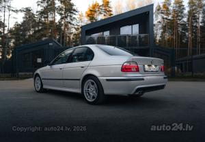 Pelēks BMW 5 Series 2002 Tallina, ar dzinēja tilpumu 2.50 L un nobraukumu 322 tūkst. km par 12000 €, foto 7 vietnē AUTOMOTO.COM.LV