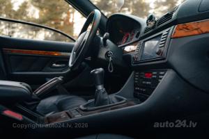 Pelēks BMW 5 Series 2002 Tallina, ar dzinēja tilpumu 2.50 L un nobraukumu 322 tūkst. km par 12000 €, foto 12 vietnē AUTOMOTO.COM.LV