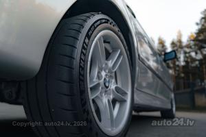 Pelēks BMW 5 Series 2002 Tallina, ar dzinēja tilpumu 2.50 L un nobraukumu 322 tūkst. km par 12000 €, foto 17 vietnē AUTOMOTO.COM.LV