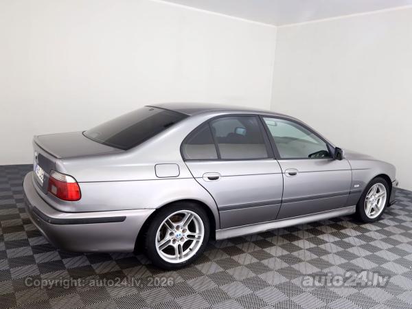 Pelēks BMW 5 Series 2002 Tallina, ar dzinēja tilpumu 2.90 L un nobraukumu 387 tūkst. km par 2499 €, foto 3 vietnē AUTOMOTO.COM.LV