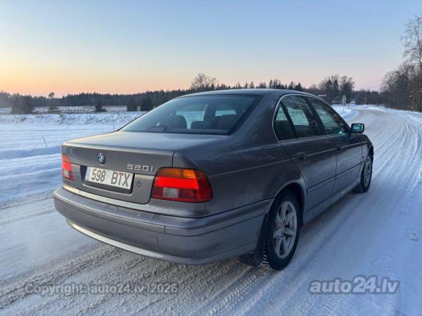 Grey BMW 5 Series 2003 in Rapla, with an engine capacity of 2.20 L and mileage of 276 thousand km for 1200 €, photo 2 on AUTOMOTO.COM.LV