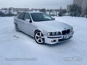 Pelēks BMW 5 Series 2003 Narva, ar dzinēja tilpumu 2.50 L un nobraukumu 0 tūkst. km par 3499 €, foto 3 vietnē AUTOMOTO.COM.LV