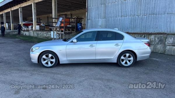 Pelēks BMW 5 Series 2003 Tallina, ar dzinēja tilpumu 3.00 L un nobraukumu 459 tūkst. km par 2700 €, foto 2 vietnē AUTOMOTO.COM.LV