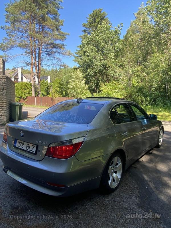 Pelēks BMW 5 Series 2004 Saku, ar dzinēja tilpumu 3.00 L un nobraukumu 372 tūkst. km par 3500 €, foto 6 vietnē AUTOMOTO.COM.LV