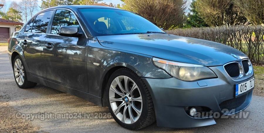 Pelēks BMW 5 Series 2004 Tartu, ar dzinēja tilpumu 2.50 L un nobraukumu 363 tūkst. km par 3490 €, foto 3 vietnē AUTOMOTO.COM.LV