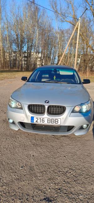 Grey BMW 5 Series 2004 in Tallinn, with an engine capacity of 3.00 L and mileage of 421 thousand km for 5999 €, photo 3 on AUTOMOTO.COM.LV