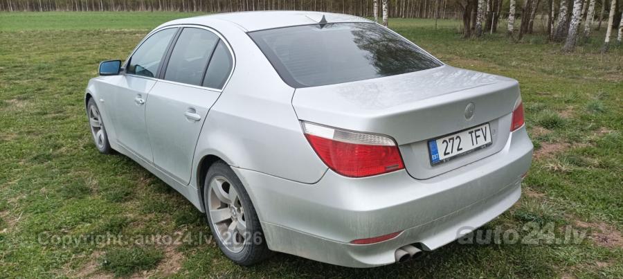 Pelēks BMW 5 Series 2004 Tartu, ar dzinēja tilpumu 2.20 L un nobraukumu 330 tūkst. km par 1900 €, foto 4 vietnē AUTOMOTO.COM.LV