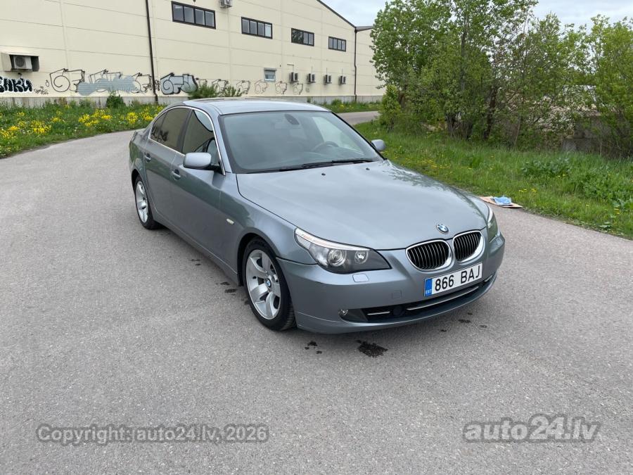 Pelēks BMW 5 Series 2004 Tallina, ar dzinēja tilpumu 3.00 L un nobraukumu 371 tūkst. km par 4700 €, foto 3 vietnē AUTOMOTO.COM.LV