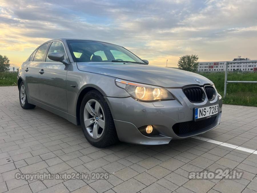Pelēks BMW 5 Series 2004 Rīga, ar dzinēja tilpumu 2.20 L un nobraukumu 293 tūkst. km par 3000 €, foto 3 vietnē AUTOMOTO.COM.LV