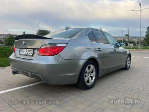 Pelēks BMW 5 Series 2004 Rīga, ar dzinēja tilpumu 2.20 L un nobraukumu 293 tūkst. km par 3000 €, foto 5 vietnē AUTOMOTO.COM.LV