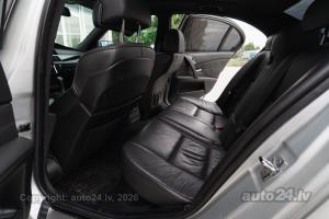 Grey BMW 5 Series 2005 in Tartu, with an engine capacity of 3.00 L and mileage of 0 thousand km for 5400 €, photo 13 on AUTOMOTO.COM.LV