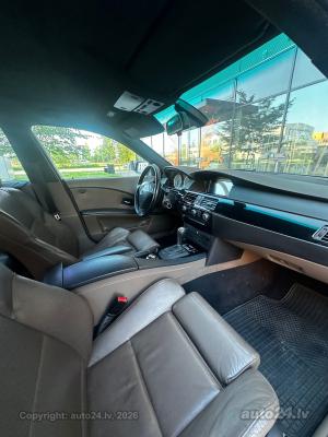 Pelēks BMW 5 Series 2005 Tallina, ar dzinēja tilpumu 3.00 L un nobraukumu 410 tūkst. km par 4499 €, foto 6 vietnē AUTOMOTO.COM.LV