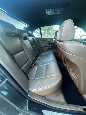 Pelēks BMW 5 Series 2005 Tallina, ar dzinēja tilpumu 3.00 L un nobraukumu 410 tūkst. km par 4499 €, foto 7 vietnē AUTOMOTO.COM.LV